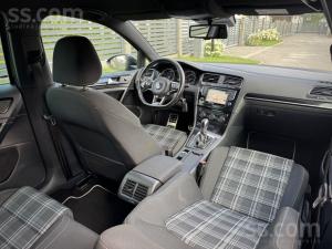 Grey Volkswagen Golf 2016 in Jelgava, with an engine capacity of 2.00 L and mileage of 213 thousand km for 12200 €, photo 15 on AUTOMOTO.COM.LV