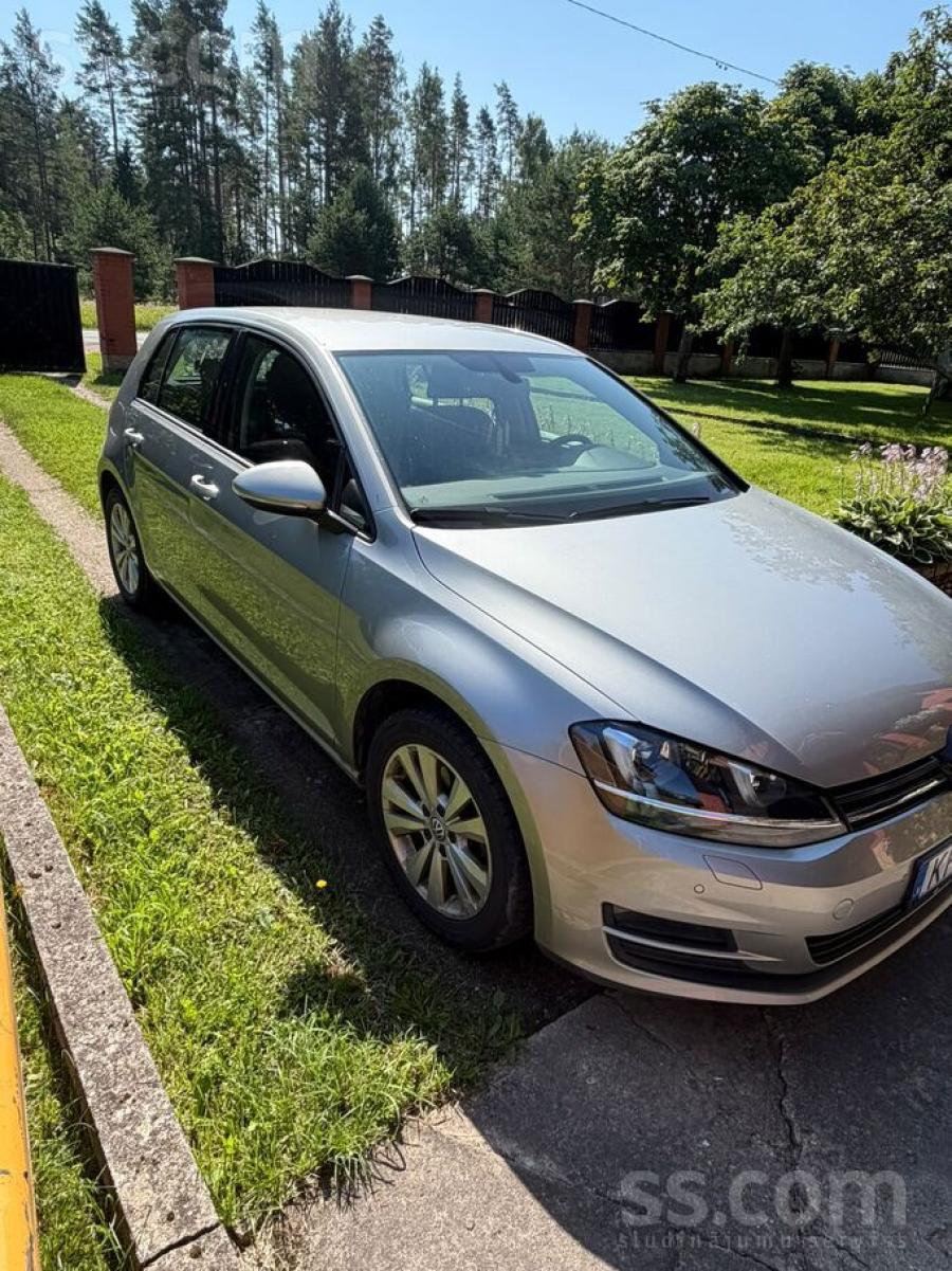Pelēks Volkswagen Golf 2016 Tukums, ar dzinēja tilpumu 1.60 L un nobraukumu 152 tūkst. km par 9200 €, foto 3 vietnē AUTOMOTO.COM.LV