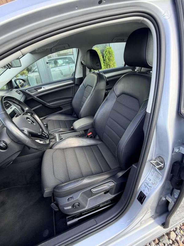 Pelēks Volkswagen Golf 2016 Viļņa, ar dzinēja tilpumu 1.60 L un nobraukumu 115 tūkst. km par 8900 €, foto 7 vietnē AUTOMOTO.COM.LV