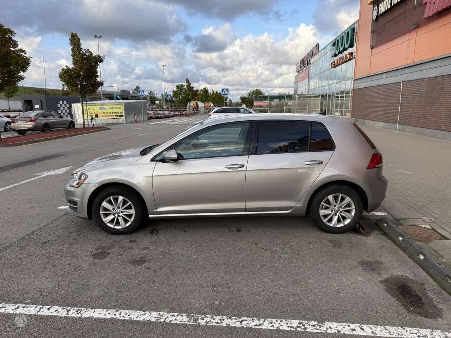 Pelēks Volkswagen Golf 2016 Klaipėda, ar dzinēja tilpumu 1.80 L un nobraukumu 216 tūkst. km par 6100 €, foto 4 vietnē AUTOMOTO.COM.LV
