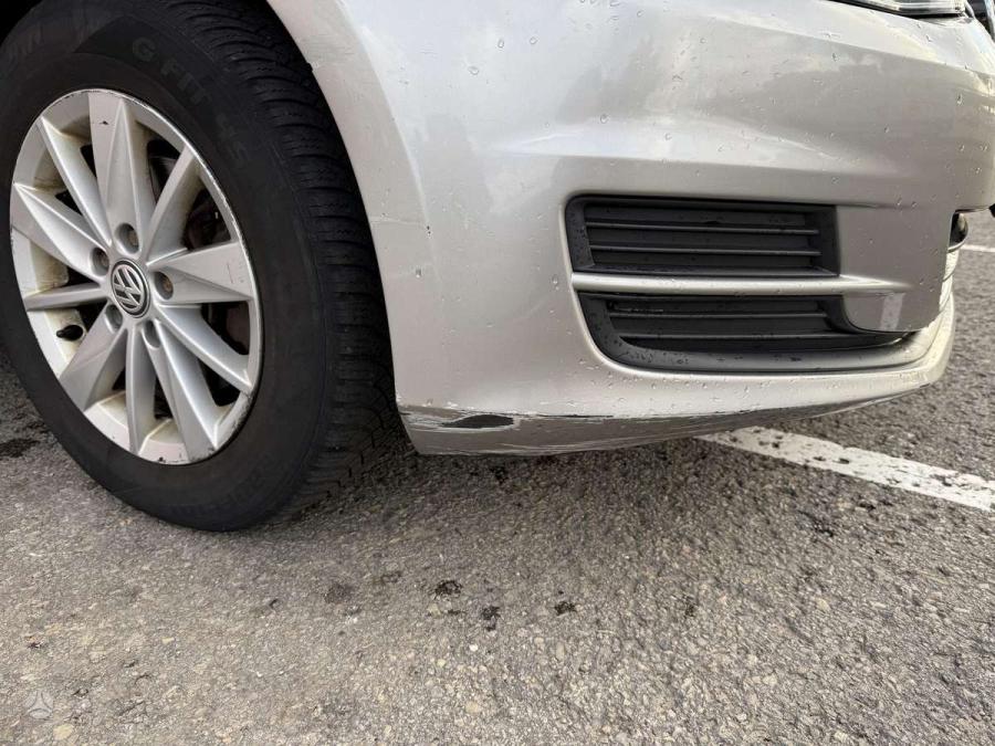 Pelēks Volkswagen Golf 2016 Klaipėda, ar dzinēja tilpumu 1.80 L un nobraukumu 216 tūkst. km par 6100 €, foto 11 vietnē AUTOMOTO.COM.LV