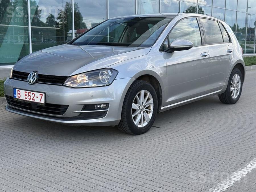 Grey Volkswagen Golf 2016 in Rezekne, with an engine capacity of 1.60 L and mileage of 176 thousand km for 6790 €, photo 3 on AUTOMOTO.COM.LV