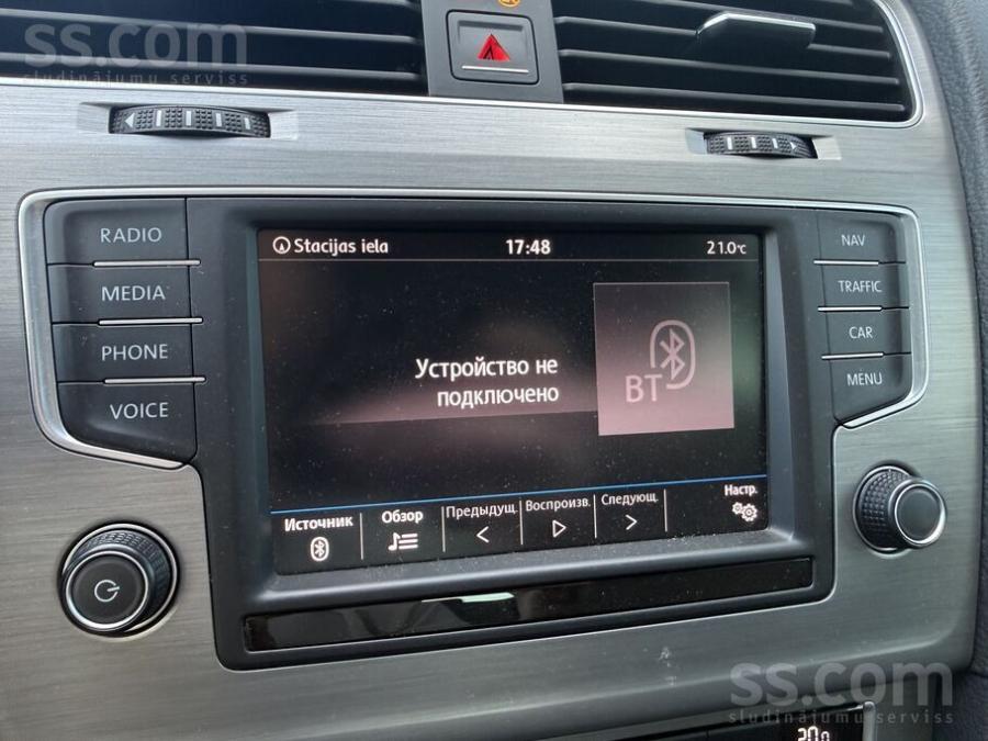 Grey Volkswagen Golf 2016 in Rezekne, with an engine capacity of 1.60 L and mileage of 176 thousand km for 6790 €, photo 20 on AUTOMOTO.COM.LV