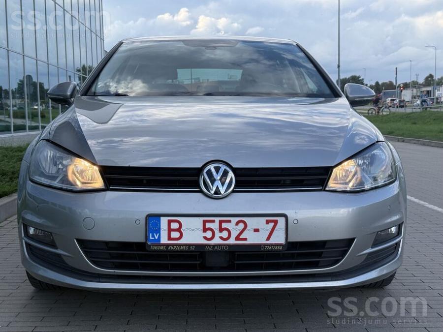 Grey Volkswagen Golf 2016 in Rezekne, with an engine capacity of 1.60 L and mileage of 176 thousand km for 6790 €, photo 1 on AUTOMOTO.COM.LV