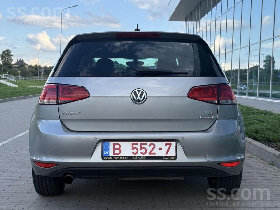 Grey Volkswagen Golf 2016 in Rezekne, with an engine capacity of 1.60 L and mileage of 176 thousand km for 6790 €, photo 9 on AUTOMOTO.COM.LV