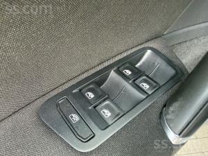 Grey Volkswagen Golf 2016 in Rezekne, with an engine capacity of 1.60 L and mileage of 176 thousand km for 6790 €, photo 16 on AUTOMOTO.COM.LV