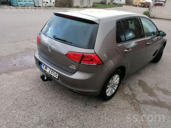 Pelēks Volkswagen Golf 2016 Liepāja, ar dzinēja tilpumu 1.40 L un nobraukumu 128 tūkst. km par 8600 €, foto 4 vietnē AUTOMOTO.COM.LV