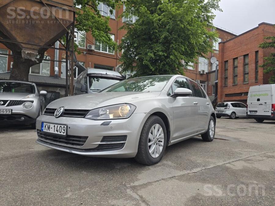 Pelēks Volkswagen Golf 2016 Rīga, ar dzinēja tilpumu 1.60 L un nobraukumu 238 tūkst. km par 6150 €, foto 3 vietnē AUTOMOTO.COM.LV