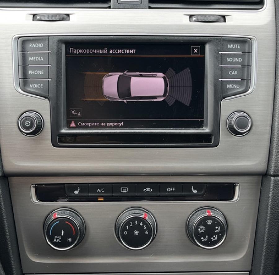 Pelēks Volkswagen Golf 2016 Tallina, ar dzinēja tilpumu 1.40 L un nobraukumu 195 tūkst. km par 8000 €, foto 9 vietnē AUTOMOTO.COM.LV