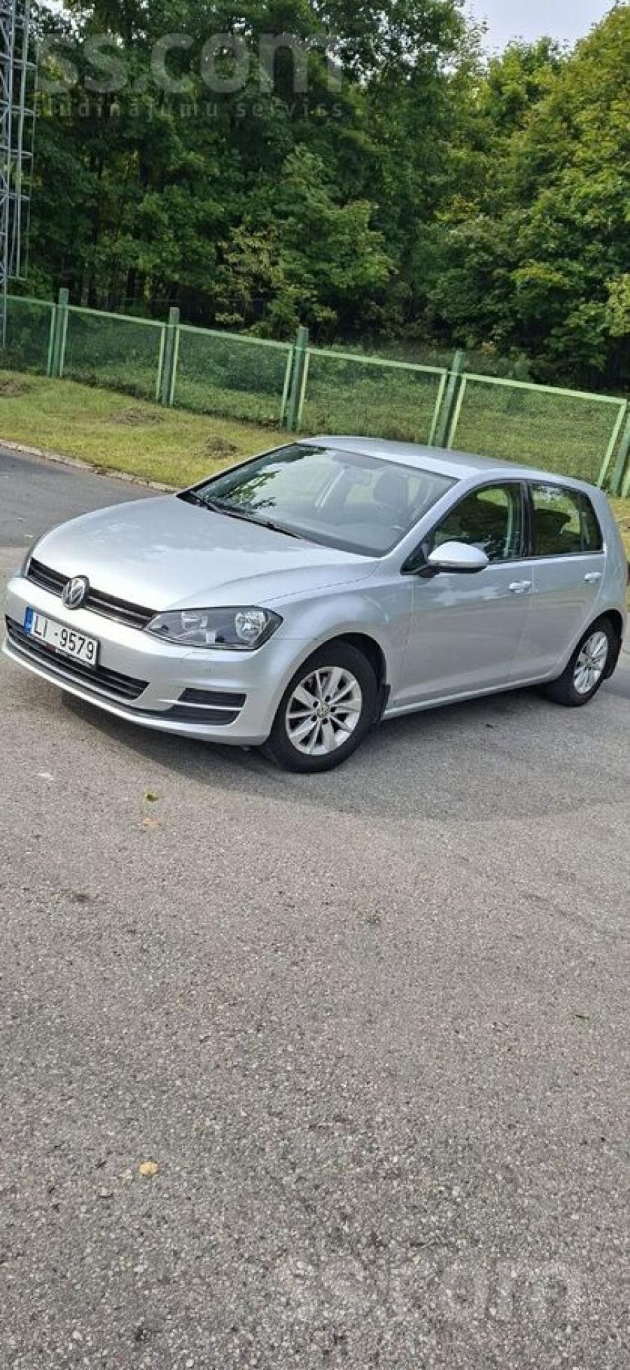 Pelēks Volkswagen Golf 2016 Rīga, ar dzinēja tilpumu 1.60 L un nobraukumu 270 tūkst. km par 5800 €, foto 3 vietnē AUTOMOTO.COM.LV