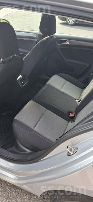 Pelēks Volkswagen Golf 2016 Rīga, ar dzinēja tilpumu 1.60 L un nobraukumu 270 tūkst. km par 5800 €, foto 8 vietnē AUTOMOTO.COM.LV