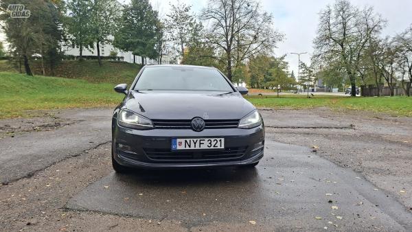 Pelēks Volkswagen Golf 2016 Telšiai, ar dzinēja tilpumu 1.40 L un nobraukumu 201 tūkst. km par 7200 €, foto 4 vietnē AUTOMOTO.COM.LV