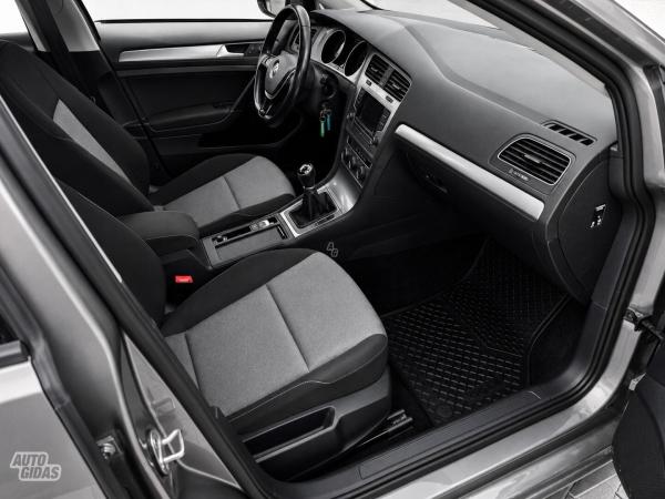 Grey Volkswagen Golf 2016 in Vilnius, with an engine capacity of 1.60 L and mileage of 167 thousand km for 5500 €, photo 8 on AUTOMOTO.COM.LV