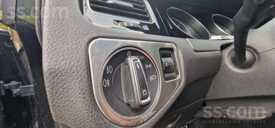 Pelēks Volkswagen Golf 2016 Jūrmala, ar dzinēja tilpumu 1.60 L un nobraukumu 261 tūkst. km par 7499 €, foto 14 vietnē AUTOMOTO.COM.LV