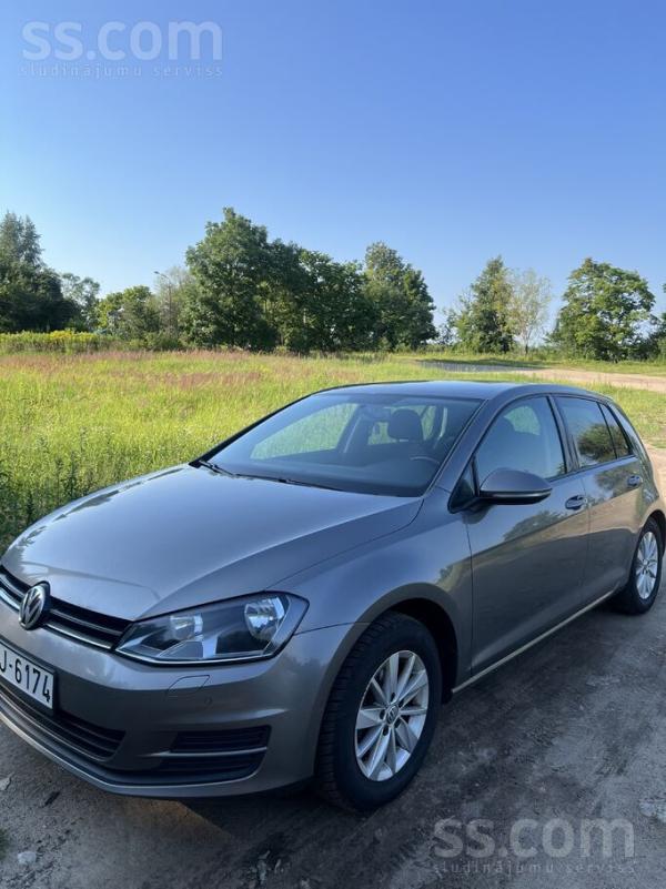 Grey Volkswagen Golf 2016 in Riga, with an engine capacity of 1.40 L and mileage of 200 thousand km for 7100 €, photo 4 on AUTOMOTO.COM.LV