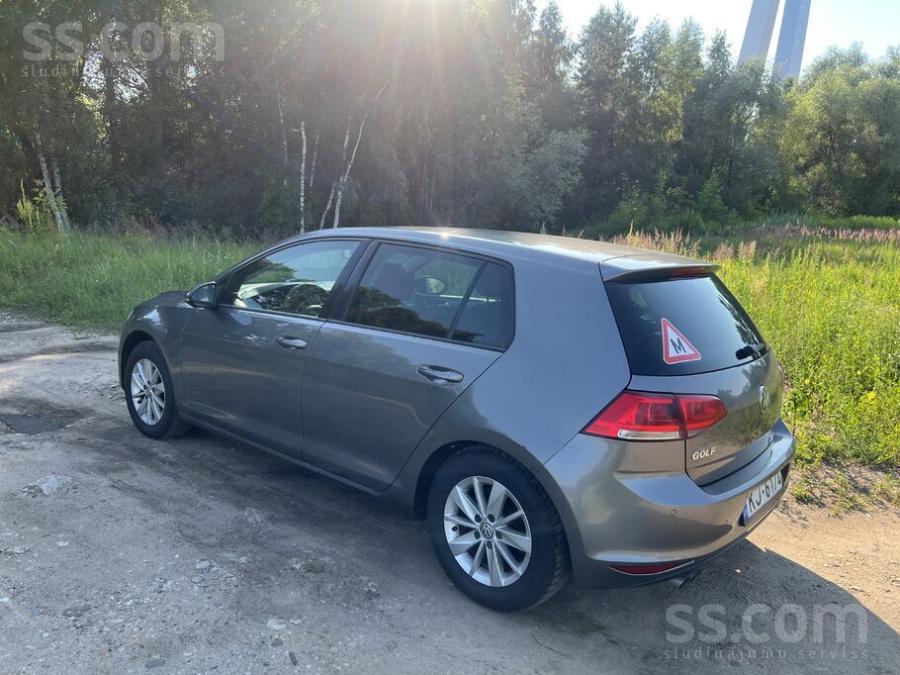 Grey Volkswagen Golf 2016 in Riga, with an engine capacity of 1.40 L and mileage of 200 thousand km for 7100 €, photo 7 on AUTOMOTO.COM.LV