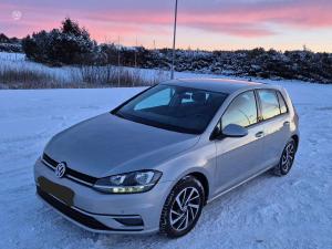 Grey Volkswagen Golf 2017 in Silute, with an engine capacity of 1.40 L and mileage of 198 thousand km for 7950 €, photo  on AUTOMOTO.COM.LV