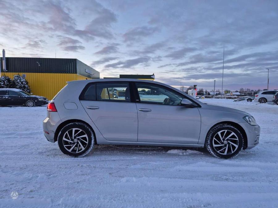Pelēks Volkswagen Golf 2017 Šilutė, ar dzinēja tilpumu 1.40 L un nobraukumu 198 tūkst. km par 7950 €, foto 5 vietnē AUTOMOTO.COM.LV