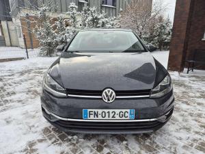 Grey Volkswagen Golf 2017 in Vilnius, with an engine capacity of 1.60 L and mileage of 154 thousand km for 10200 €, photo  on AUTOMOTO.COM.LV