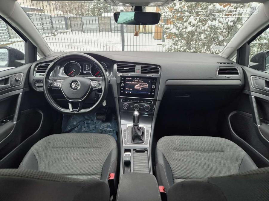 Pelēks Volkswagen Golf 2017 Viļņa, ar dzinēja tilpumu 1.60 L un nobraukumu 154 tūkst. km par 10200 €, foto 11 vietnē AUTOMOTO.COM.LV