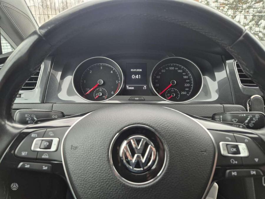 Pelēks Volkswagen Golf 2017 Viļņa, ar dzinēja tilpumu 1.60 L un nobraukumu 154 tūkst. km par 10200 €, foto 23 vietnē AUTOMOTO.COM.LV