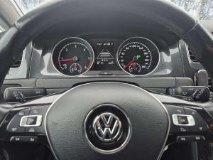 Grey Volkswagen Golf 2017 in Vilnius, with an engine capacity of 1.60 L and mileage of 154 thousand km for 10200 €, photo 24 on AUTOMOTO.COM.LV