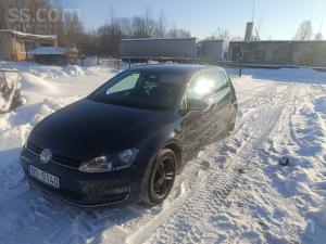 Grey Volkswagen Golf 2017 in Rezekne, with an engine capacity of 1.20 L and mileage of 122 thousand km for 12000 €, photo  on AUTOMOTO.COM.LV