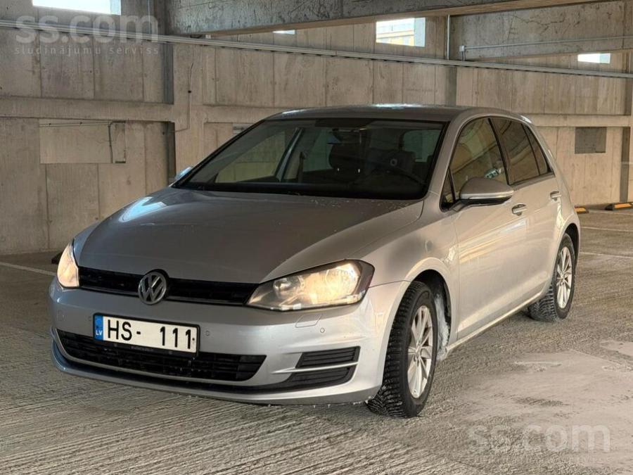 Grey Volkswagen Golf 2017 in Riga, with an engine capacity of 1.40 L and mileage of 131 thousand km for 9390 €, photo 2 on AUTOMOTO.COM.LV