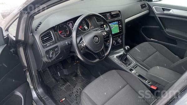 Grey Volkswagen Golf 2017 in Jurmala, with an engine capacity of 1.60 L and mileage of 140 thousand km for 9000 €, photo 7 on AUTOMOTO.COM.LV