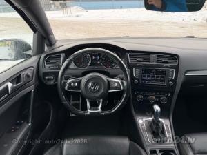 Grey Volkswagen Golf 2017 in Parnu, with an engine capacity of 1.40 L and mileage of 201 thousand km for 12500 €, photo 15 on AUTOMOTO.COM.LV