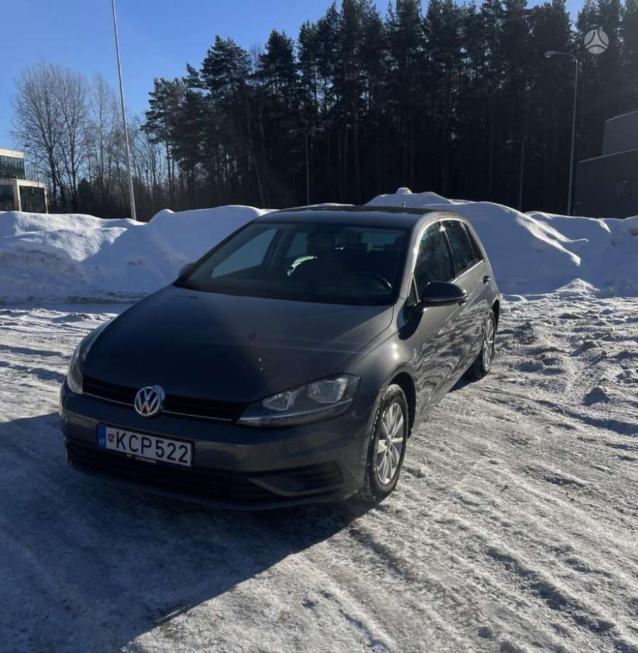 Pelēks Volkswagen Golf 2017 Viļņa, ar dzinēja tilpumu 1.40 L un nobraukumu 147 tūkst. km par 8700 €, foto 1 vietnē AUTOMOTO.COM.LV