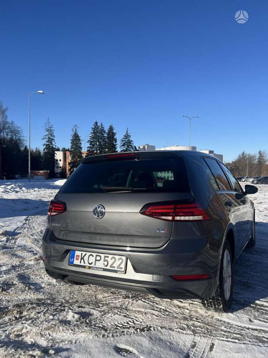 Pelēks Volkswagen Golf 2017 Viļņa, ar dzinēja tilpumu 1.40 L un nobraukumu 147 tūkst. km par 8700 €, foto 14 vietnē AUTOMOTO.COM.LV