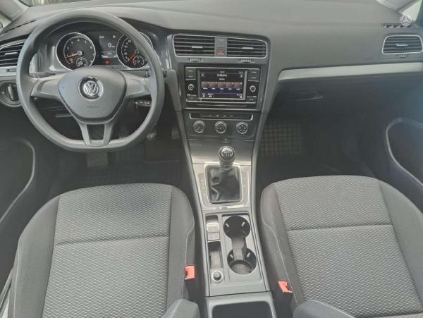 Pelēks Volkswagen Golf 2017 Viļņa, ar dzinēja tilpumu 1.40 L un nobraukumu 224 tūkst. km par 7600 €, foto 8 vietnē AUTOMOTO.COM.LV