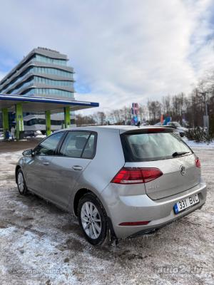Grey Volkswagen Golf 2017 in Tallinn, with an engine capacity of 1.40 L and mileage of 124 thousand km for 12400 €, photo 4 on AUTOMOTO.COM.LV