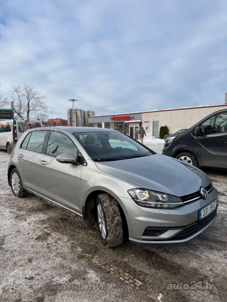 Grey Volkswagen Golf 2017 in Tallinn, with an engine capacity of 1.40 L and mileage of 124 thousand km for 12400 €, photo 5 on AUTOMOTO.COM.LV