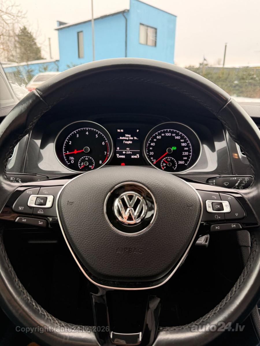 Grey Volkswagen Golf 2017 in Tallinn, with an engine capacity of 1.40 L and mileage of 124 thousand km for 12400 €, photo 9 on AUTOMOTO.COM.LV