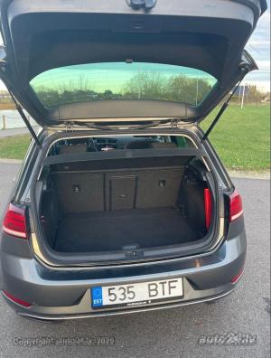 Pelēks Volkswagen Golf 2017 Tallina, ar dzinēja tilpumu 1.00 L un nobraukumu 160 tūkst. km par 8800 €, foto 7 vietnē AUTOMOTO.COM.LV