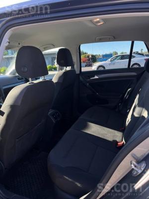 Grey Volkswagen Golf 2017 in Riga, with an engine capacity of 1.40 L and mileage of 207 thousand km for 11250 €, photo 12 on AUTOMOTO.COM.LV
