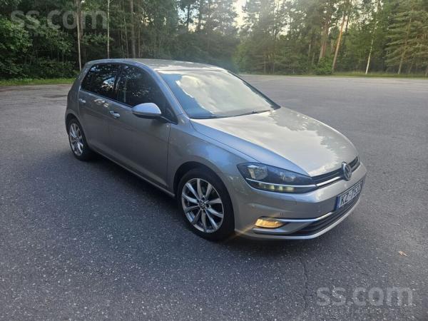 Grey Volkswagen Golf 2017 in Riga, with an engine capacity of 1.40 L and mileage of 72 thousand km for 12500 €, photo 9 on AUTOMOTO.COM.LV