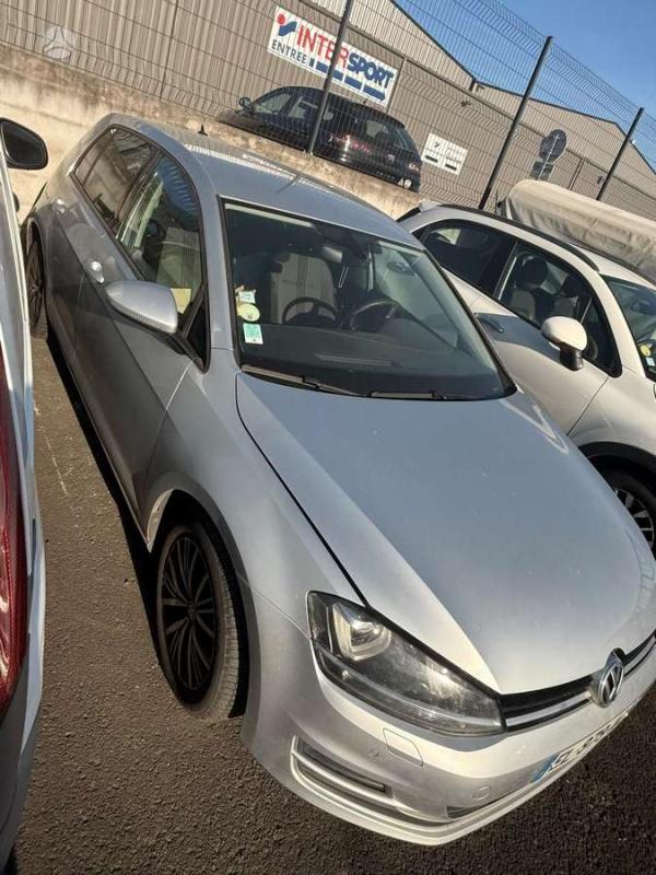 Pelēks Volkswagen Golf 2017 Tauragė, ar dzinēja tilpumu 1.60 L un nobraukumu 165 tūkst. km par 5700 €, foto 5 vietnē AUTOMOTO.COM.LV