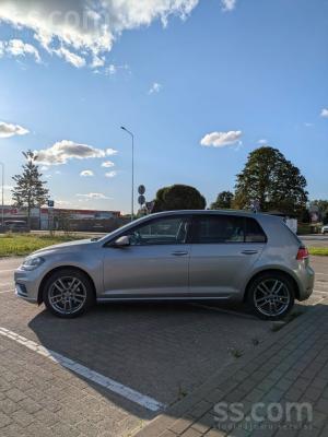 Pelēks Volkswagen Golf 2017 Rīga, ar dzinēja tilpumu 1.40 L un nobraukumu 131 tūkst. km par 11200 €, foto 5 vietnē AUTOMOTO.COM.LV