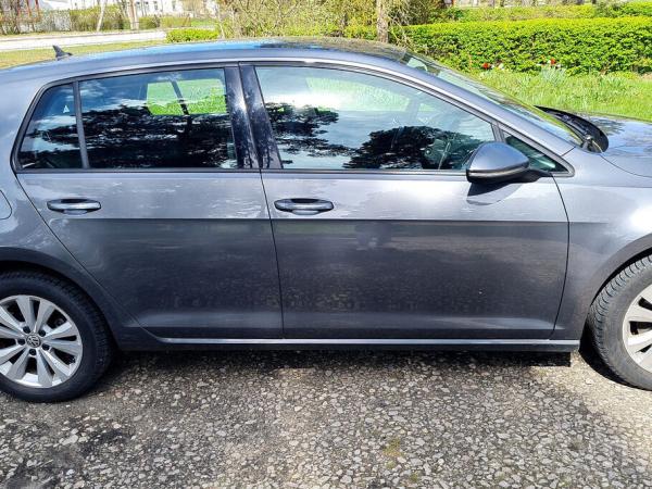 Pelēks Volkswagen Golf 2017 Talsi, ar dzinēja tilpumu 1.40 L un nobraukumu 224 tūkst. km par 9000 €, foto 4 vietnē AUTOMOTO.COM.LV