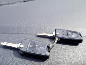 Pelēks Volkswagen Golf 2017 Talsi, ar dzinēja tilpumu 1.40 L un nobraukumu 224 tūkst. km par 9000 €, foto 7 vietnē AUTOMOTO.COM.LV