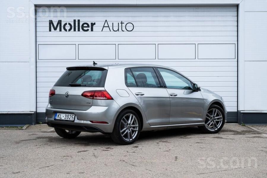 Pelēks Volkswagen Golf 2017 Rīga, ar dzinēja tilpumu 1.40 L un nobraukumu 134 tūkst. km par 10950 €, foto 4 vietnē AUTOMOTO.COM.LV