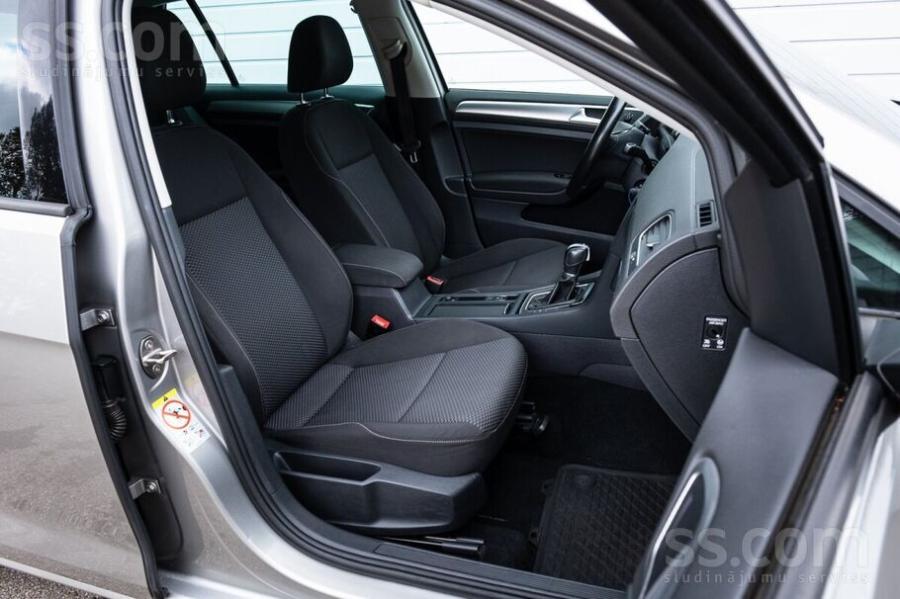 Pelēks Volkswagen Golf 2017 Rīga, ar dzinēja tilpumu 1.40 L un nobraukumu 134 tūkst. km par 10950 €, foto 7 vietnē AUTOMOTO.COM.LV