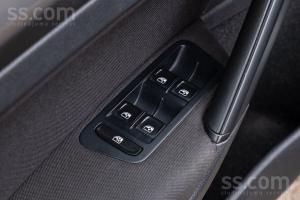 Pelēks Volkswagen Golf 2017 Rīga, ar dzinēja tilpumu 1.40 L un nobraukumu 134 tūkst. km par 10950 €, foto 16 vietnē AUTOMOTO.COM.LV