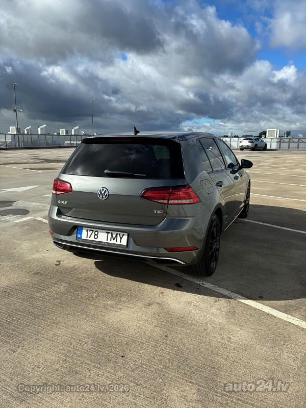 Volkswagen Golf 2017 Tallina vietnē Pelēks Volkswagen Golf 2017 Tallina, ar dzinēja tilpumu 1.40 L un nobraukumu 110 tūkst. km par 11999 €, foto 6 vietnē AUTOMOTO.COM.LV