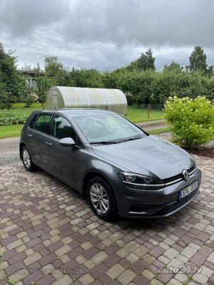 Grey Volkswagen Golf 2017 in Tallinn, with an engine capacity of 1.40 L and mileage of 152 thousand km for 10700 €, photo 3 on AUTOMOTO.COM.LV