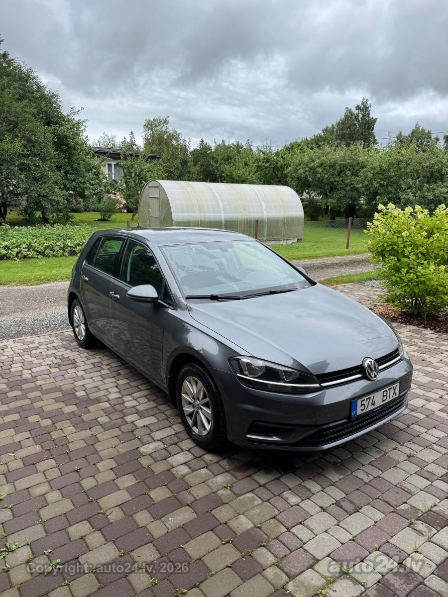 Grey Volkswagen Golf 2017 in Tallinn, with an engine capacity of 1.40 L and mileage of 152 thousand km for 10700 €, photo 8 on AUTOMOTO.COM.LV