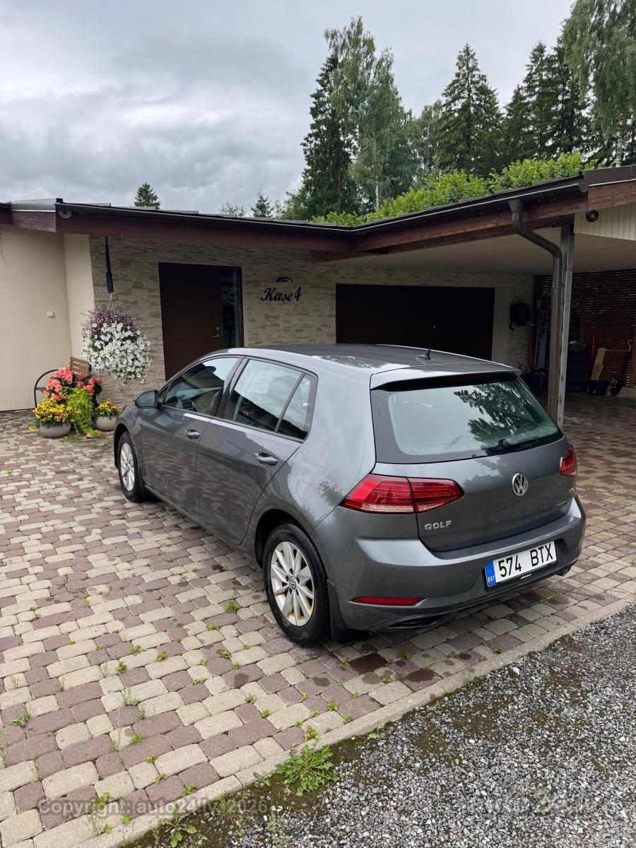 Grey Volkswagen Golf 2017 in Tallinn, with an engine capacity of 1.40 L and mileage of 152 thousand km for 10700 €, photo 9 on AUTOMOTO.COM.LV